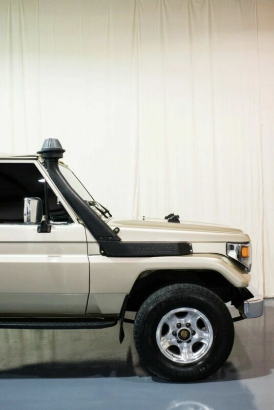 PRE CLEANER SNORKEL CAP FJ70 FJ75 FJ78 BJ70 TOYOTA LAND CRUISER OEM ...